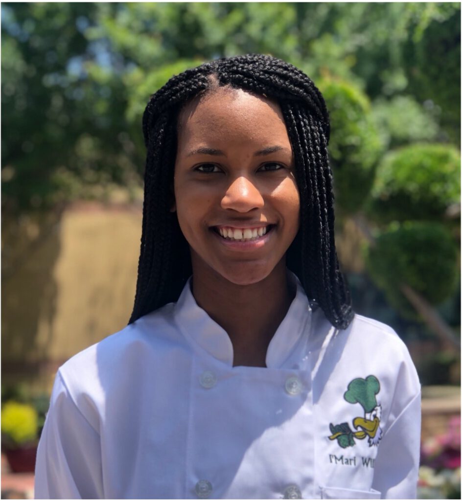 Entrepreneur's Scholarships Unlocking Minds thru Education | Scholarship Recipients